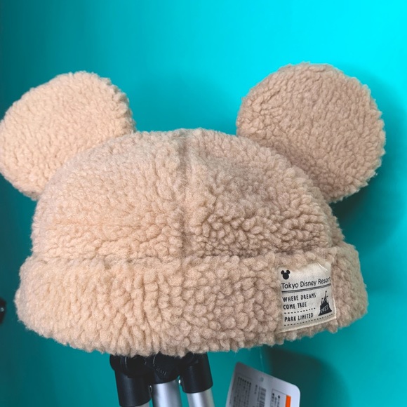 Disney | Accessories | Nwt Mickey Ears Sherpa 9s Beanje Hat Tokyo ...